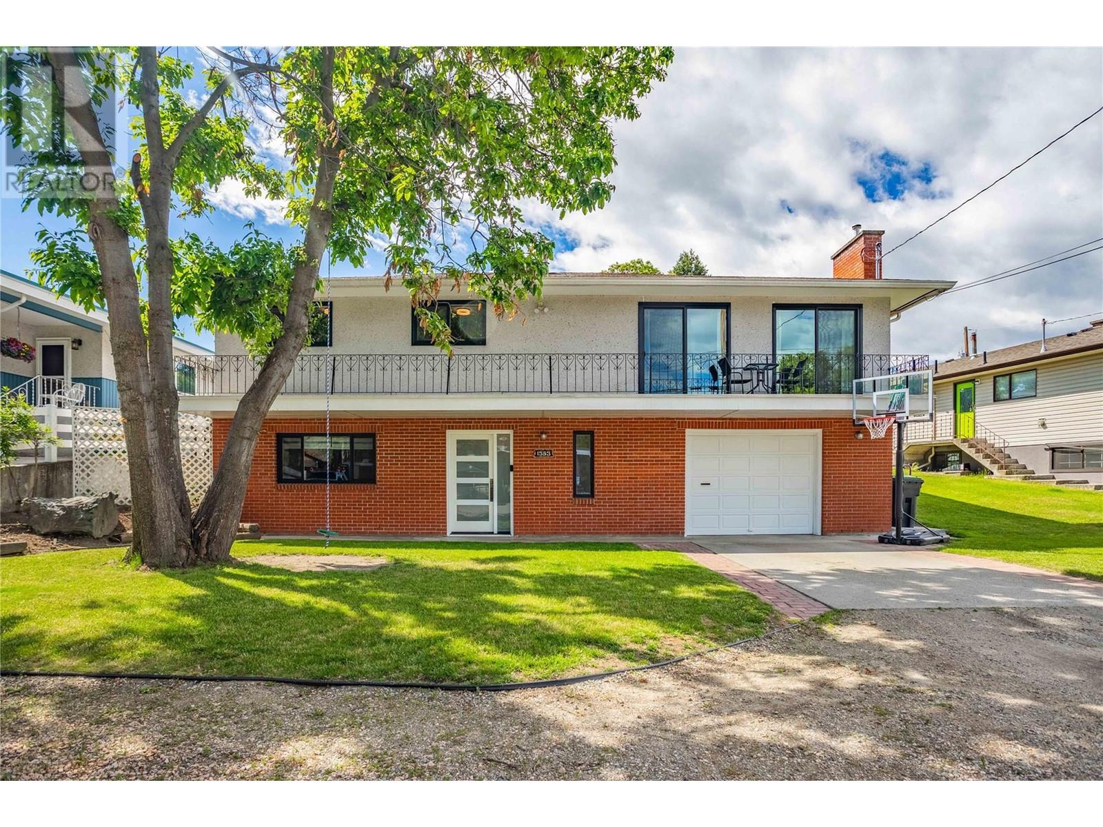 1353 Highland Drive S, Kelowna, British Columbia V1Y3V9 For Sale ...