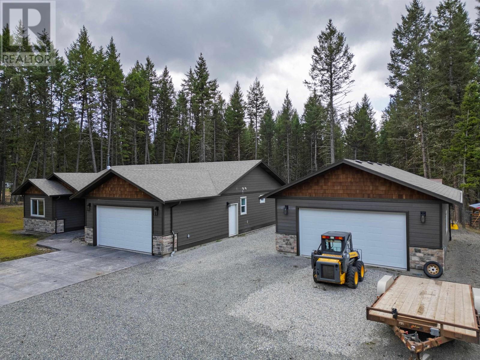 4962 MONICAL ROAD, 108 Mile Ranch, British Columbia V0K2Z0 For Sale ...