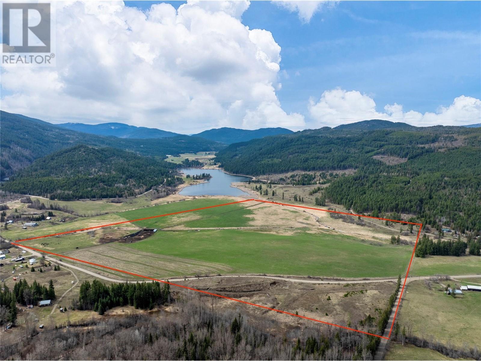 660 Squilax Turtle Valley Road, Chase, British Columbia V0E1M0 For Sale ...