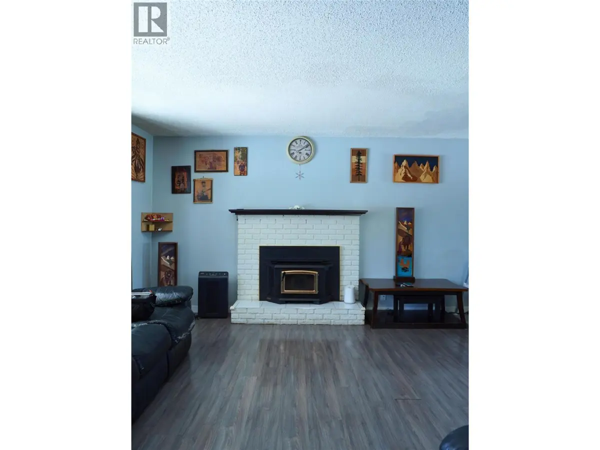 1920 108 Avenue, Dawson Creek, British Columbia V1G2T8 For Sale ...