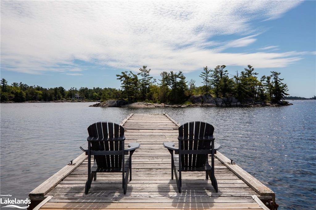 10 B321 Frying Pan Island Parry Sound ON Single Family Residence 10 B321 Frying Pan Island Parry Sound ON Single Family Residence