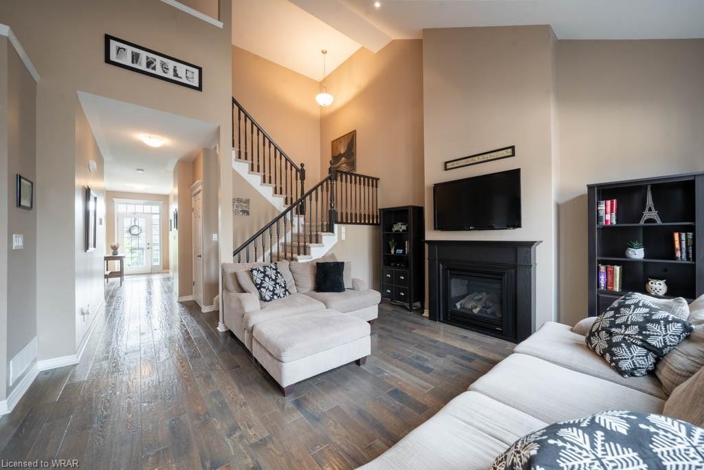 121 Gabriel Lane, Guelph/Eramosa, Ontario N0B2K0 Sold History | HouseSigma