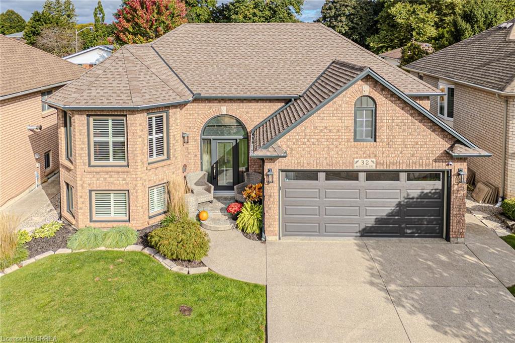 32 Mcintosh Court, Brantford, Ontario N3R5W9 Sold History | HouseSigma