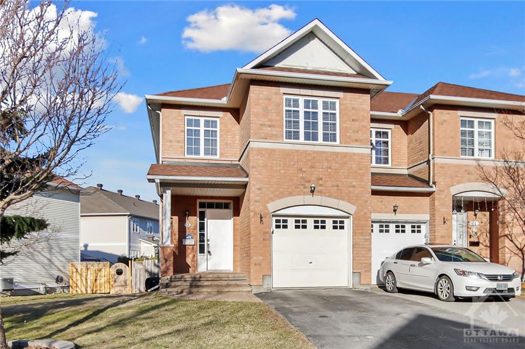 9 PLUMAS Gate, Nepean, Ontario K2J5C3 Sold History | HouseSigma